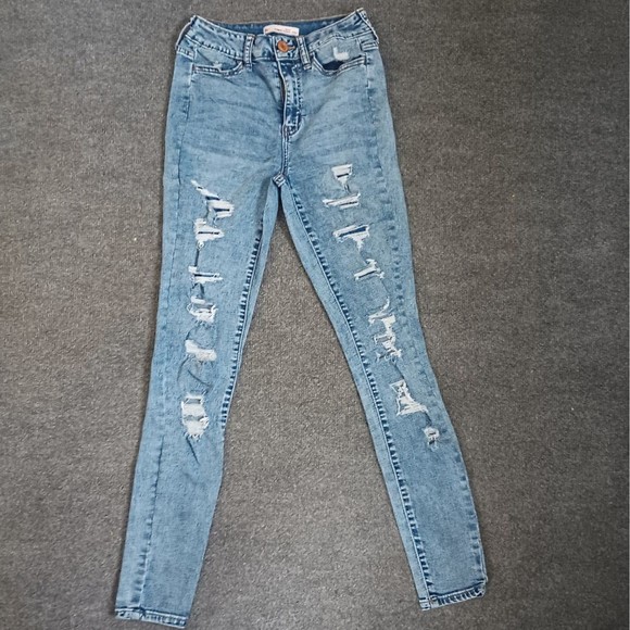 SO | Jeans | So Brand High Rise Ripped Ultimate Jegging Size 3 26 Waist ...